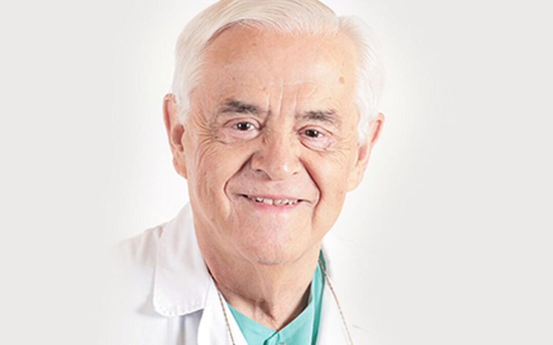Entrevista al Dr. Vidal, 50 años de trayectoria en obstetricia y ...